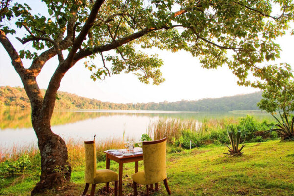 Nature Walk/canoeing Lake Duluti – The Peaks Lounge